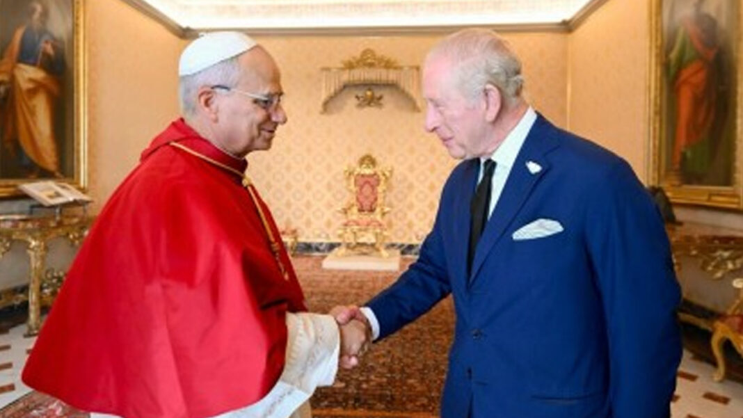 Pope, King Charles Pray Together In Sistine Chapel In Historic First ...